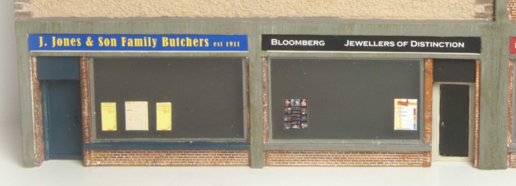 SHOP SIGNS – TRADITIONAL SMALL SHOPS N - Ten Commandments