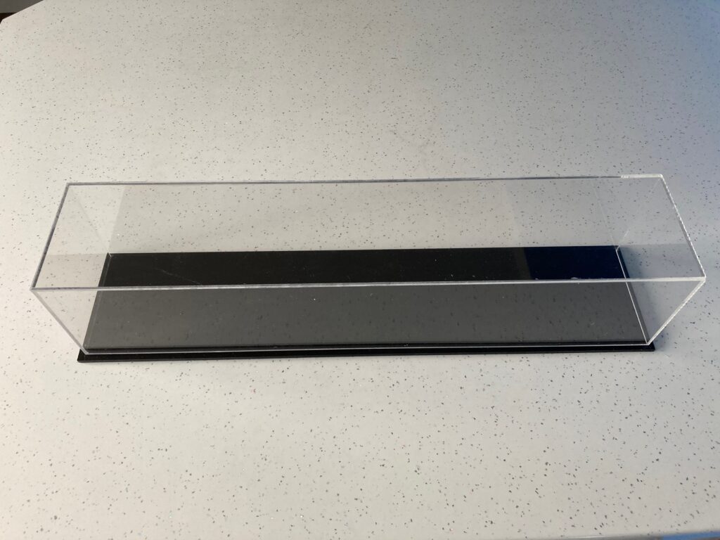 O DISPLAY CASE – LARGE PLAIN BASE – Ten Commandments
